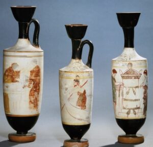 ग्रीक मृत्पात्र चित्रकला : पांढऱ्या पृष्ठावरील तंत्र (Greek Pottery ...